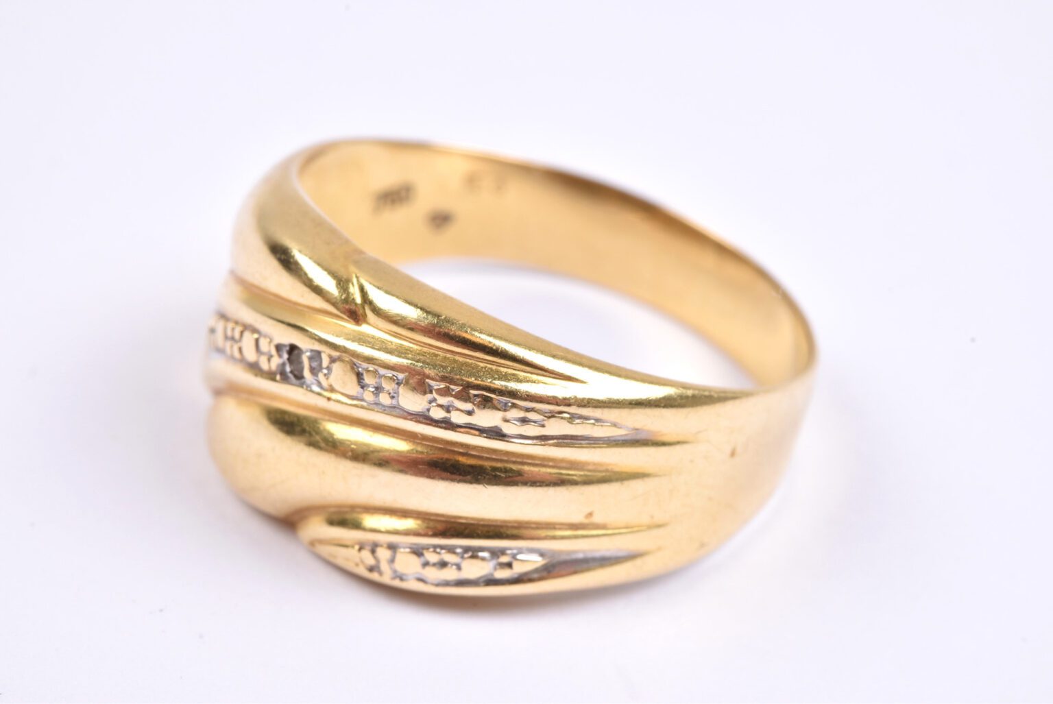 RING DIAM, 19MM, TILLV. HEDBERGS GULD, DALSJÖFORS - Göteborgs Pantbank